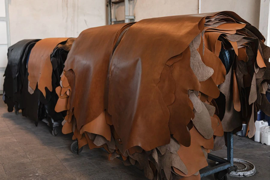 Raw Leather Ready To Use – Ethernal Horizon